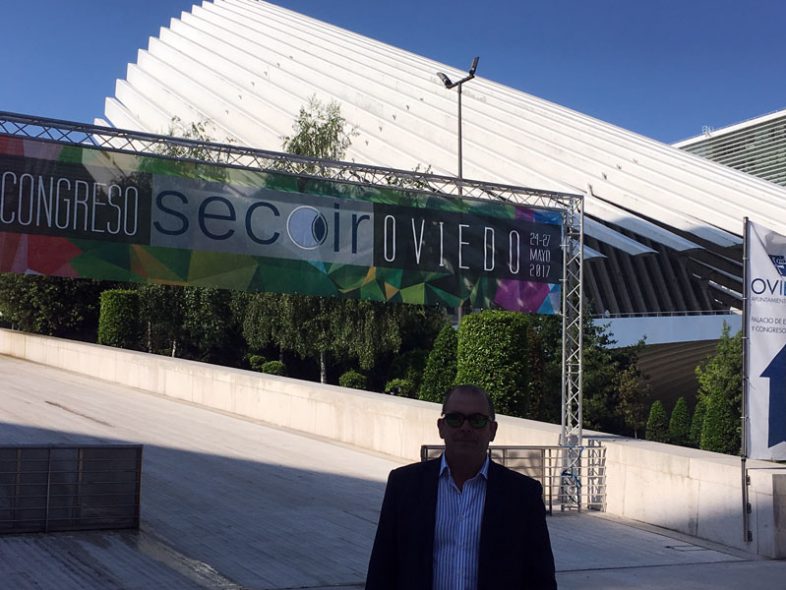 dr-galindo-congreso-seicor - Clínica Oftalmológica Dr. Galindo